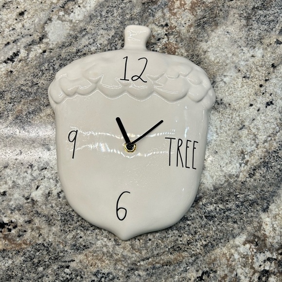 Rae Dunn | Wall Decor | Rae Dunn Acorn Clock | Poshmark